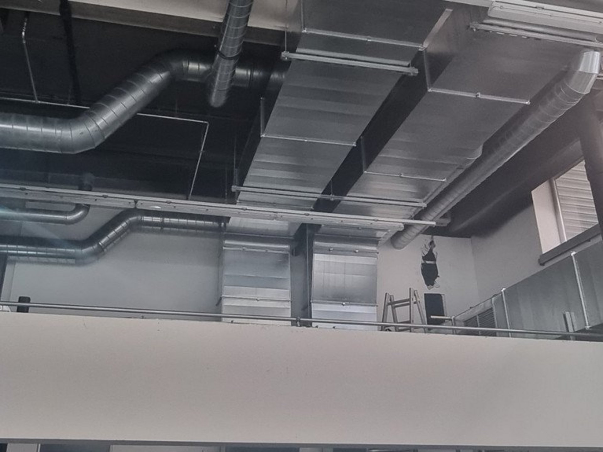 Re-Opening Party: Labore nach Brand wieder in Betrieb