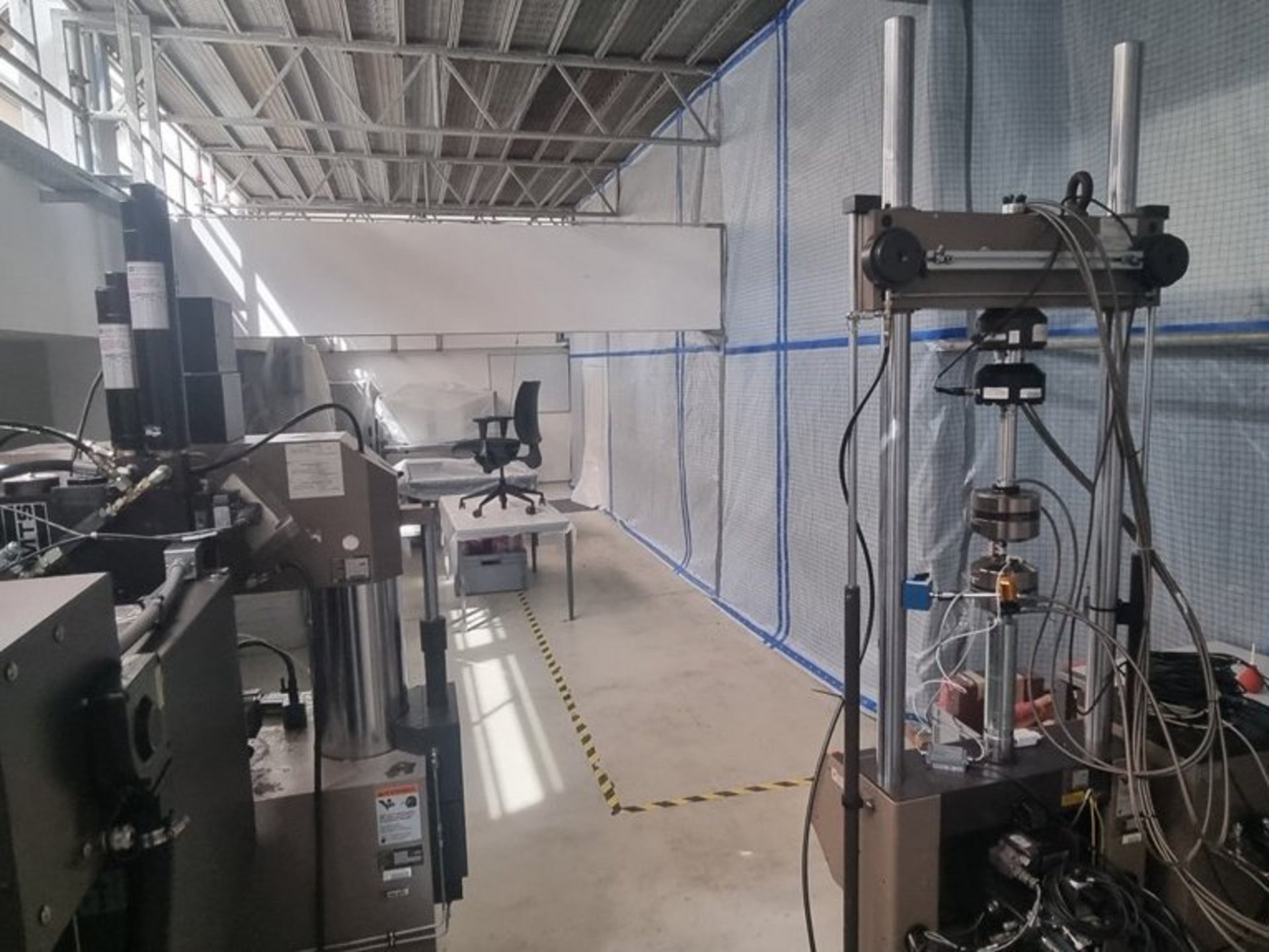 Re-Opening Party: Labore nach Brand wieder in Betrieb